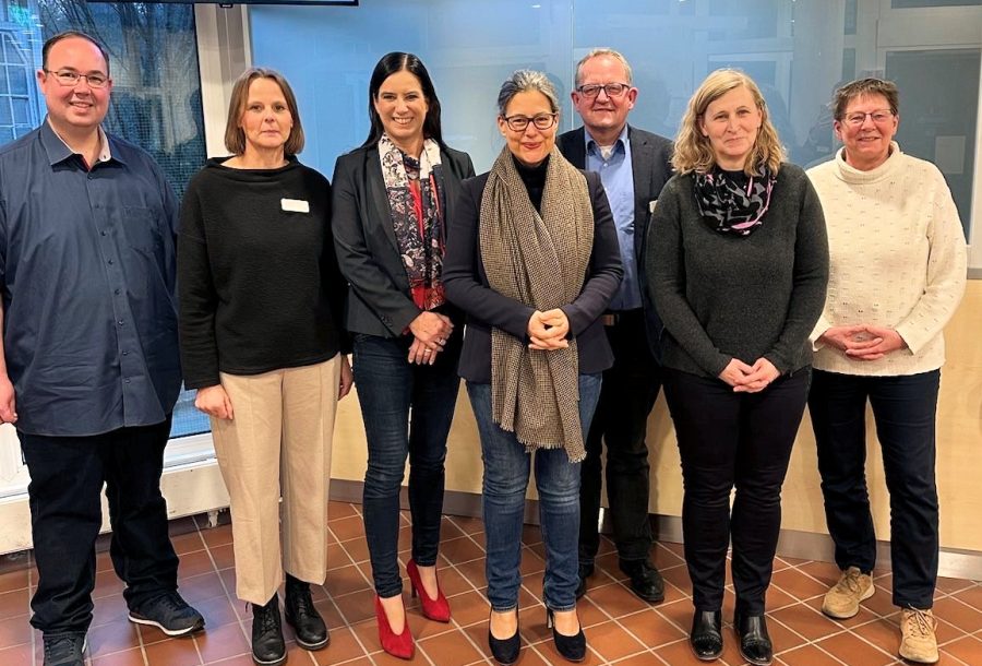 Nina Scheer besucht VAMED Klinik Geesthacht › Dr. Nina Scheer, MdB